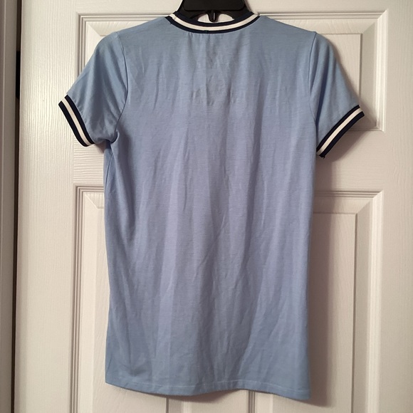 Disney | Tops | Disney Princess Boxlunch Size Xs Bee Yourself Genie ...